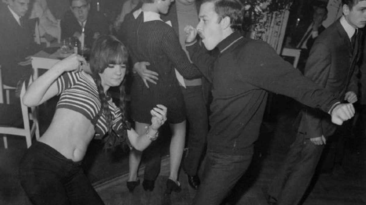 Bühne — TaB* Theater am Bahnhof